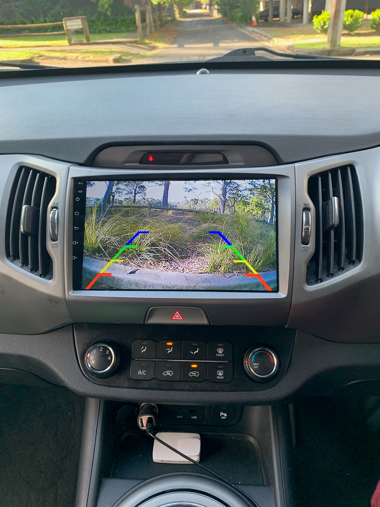 Kia Sportage 2010-2015 Wireless CarPlay Headunit Kit – Pinnacle Car Radios
